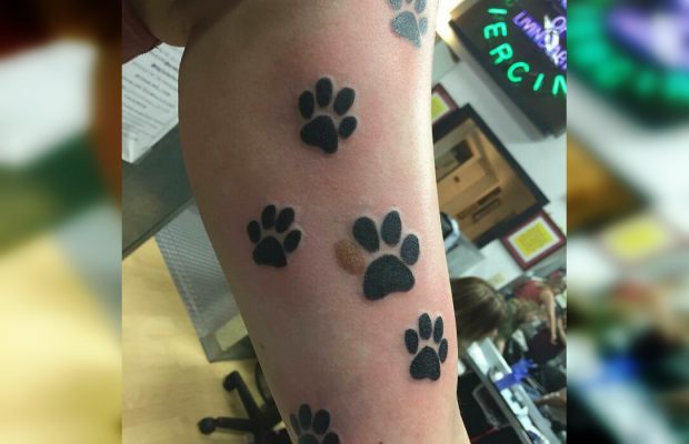 30 Tattoos That Make Scars and Moles Look Better - PicLine
